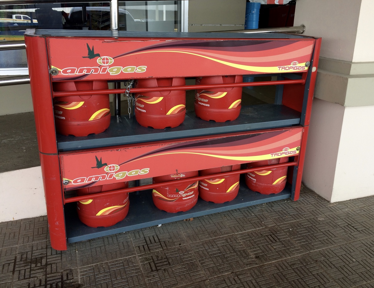 Plastic Propane tanks - Shopping and Store Resources - Chiriqui.Life ...